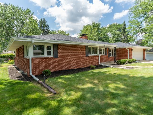5715 knollwood road