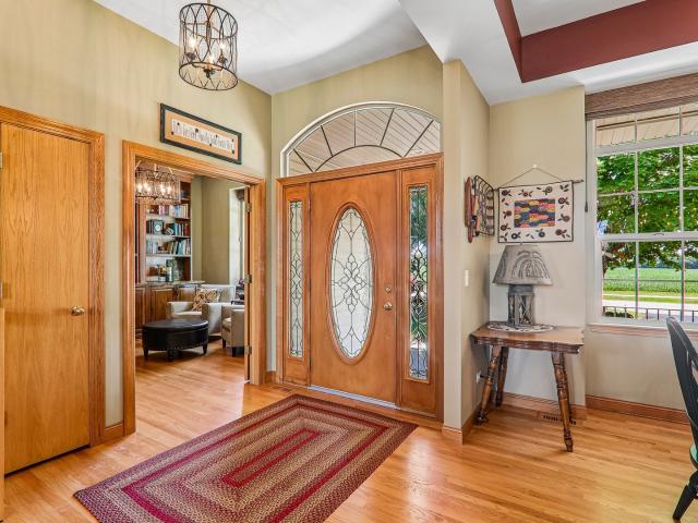 5715 Saddle Ridge
