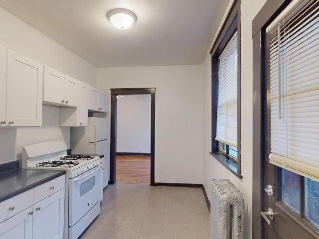 5715 5725 S. Kimbark Avenue 3 Bedroom Apartment for Rent at 5715 S Kimbark Ave, Chicago, IL 60637 Hyde Park