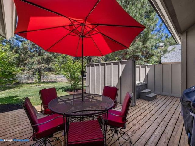 57163 Fremont Dr Unit 13, Sunriver, OR 97707