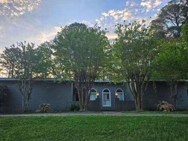 57166807 1725 Pineview Cir