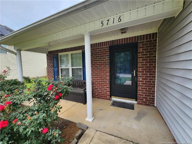 5716 scarecrow court