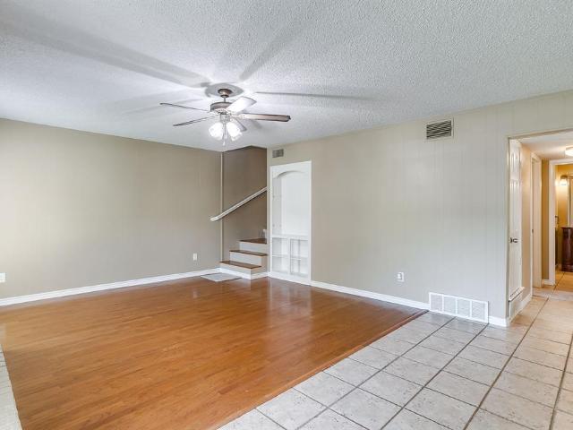 5716 Tumbleweed Court