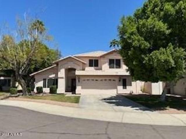 5716 W Blackhawk Dr, Glendale, AZ 85308