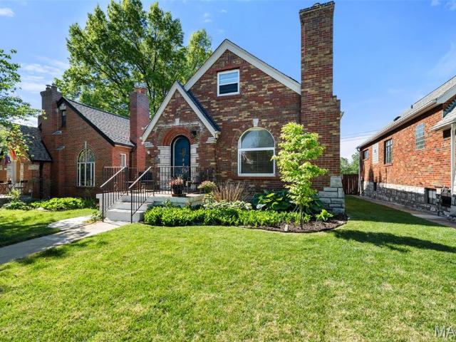 5716 Winona Ave, St. Louis, MO 63109 | MLS #26022 | Compass