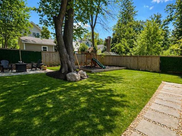 5716 8Th Road N