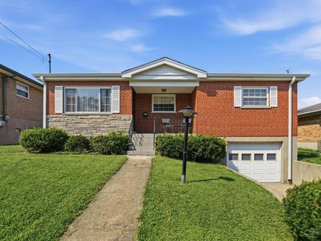 5717 Glow Ct, Cincinnati, OH 45238