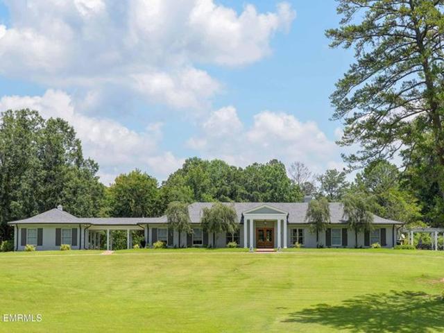 5717 Valley Rd, Meridian, MS 39307