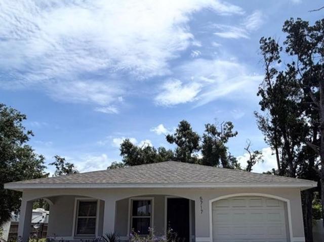 5717 11th St E, Bradenton, FL 34203