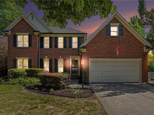 5718 Bayleaf Ln, Greensboro, NC 27455