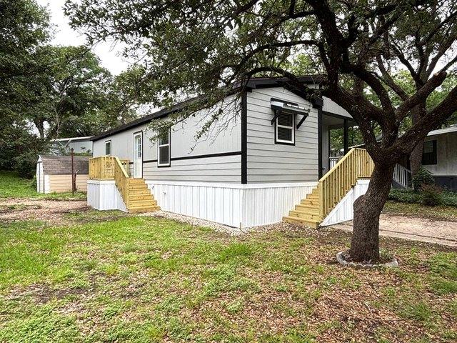 5718 Ensign Dr E, Fort Worth, TX 76119