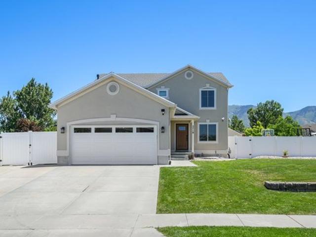 5718 Lanyard Ln, Stansbury Park, UT 84074