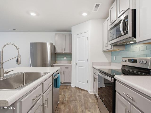 5718 Parterre Court NE