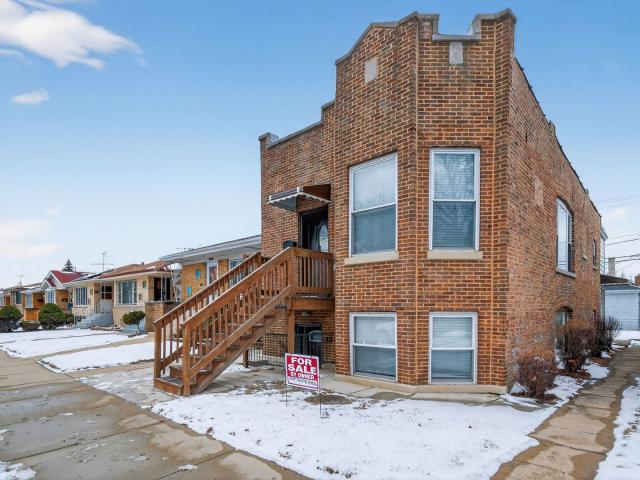 5718 W 63rd Place