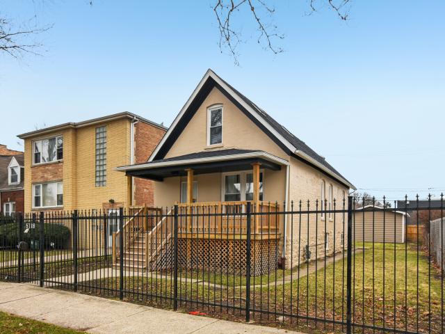 5718 W Superior St, Chicago, IL 60644 | MLS #12603 | Compass