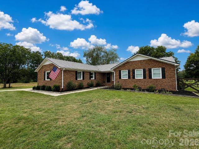 5718 White Store Road