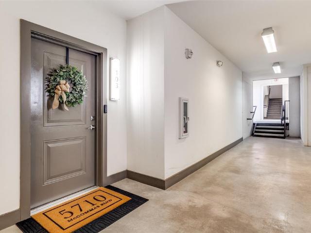 5710 Mccommas Boulevard # 103