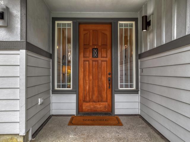 5710 NW 126TH TER
