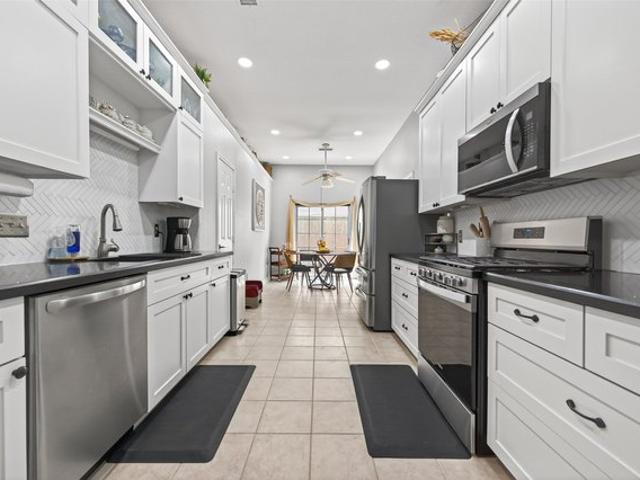 5710 S Magazine Cir, Houston, TX 77084