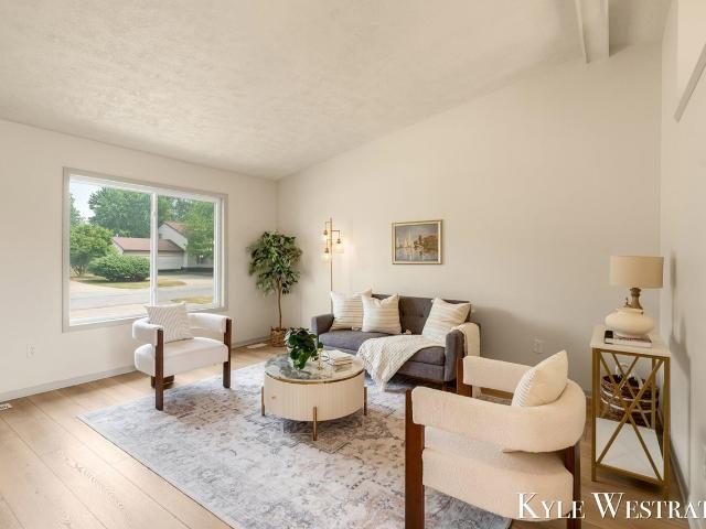5711 Discovery Drive