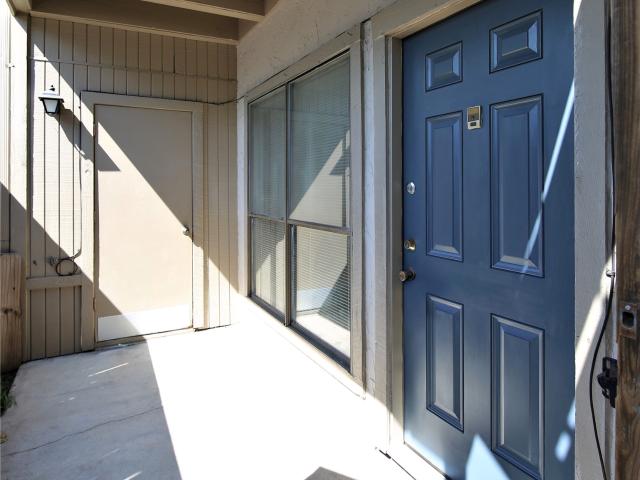 5711 Sugar Hill Dr, Unit 95, Houston, TX 77057 | MLS #8282 | Compass