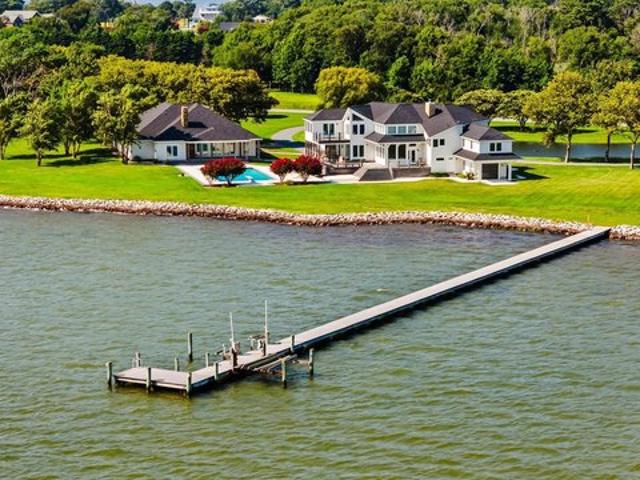 5711 Waterside Dr, Berlin, MD 21811