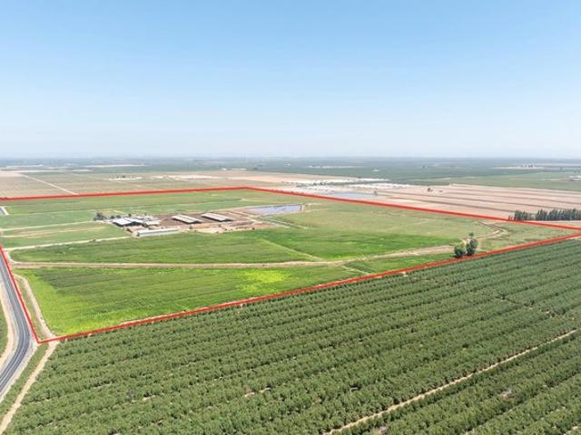 5712 N Hickman Rd, Denair, CA 95316