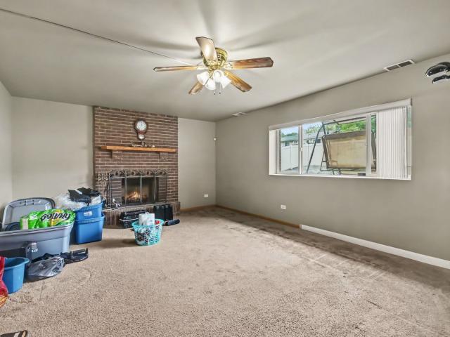 5712 Kathryn Lane