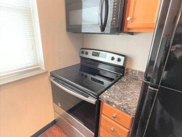5712 Phillips AvenueApartment B8
