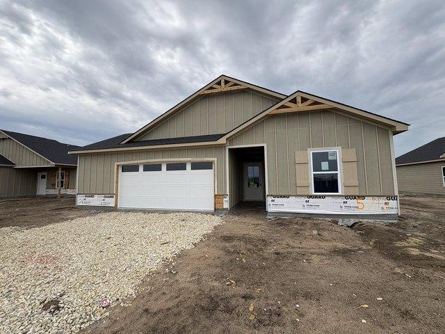 5713 Plumthicket St, Bel Aire, KS 67226