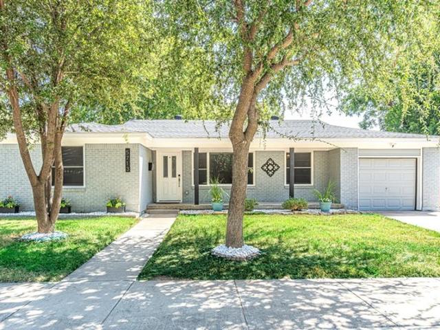 5713 Tracyne Dr, Westworth Village, TX 76114