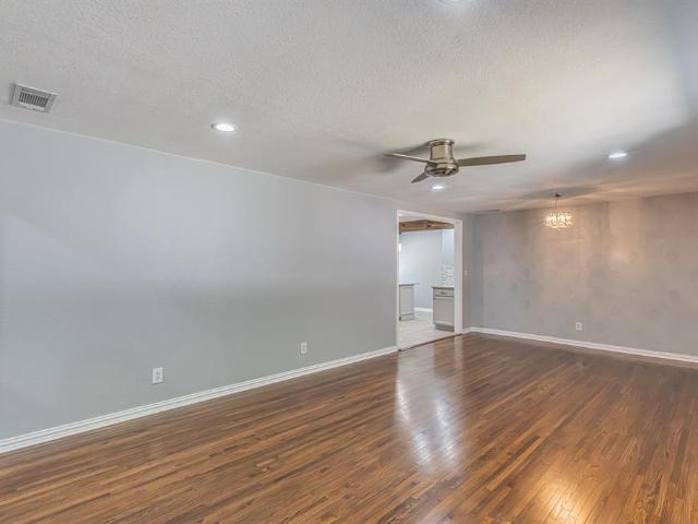 5713 Tracyne Drive