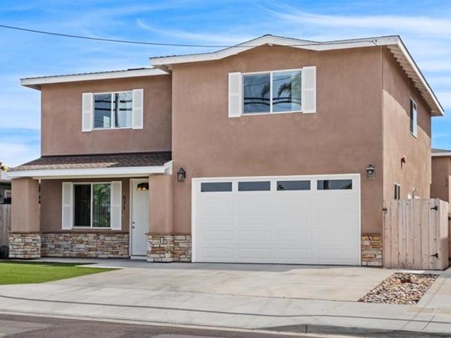 571 11th St, Imperial Beach, CA 91932