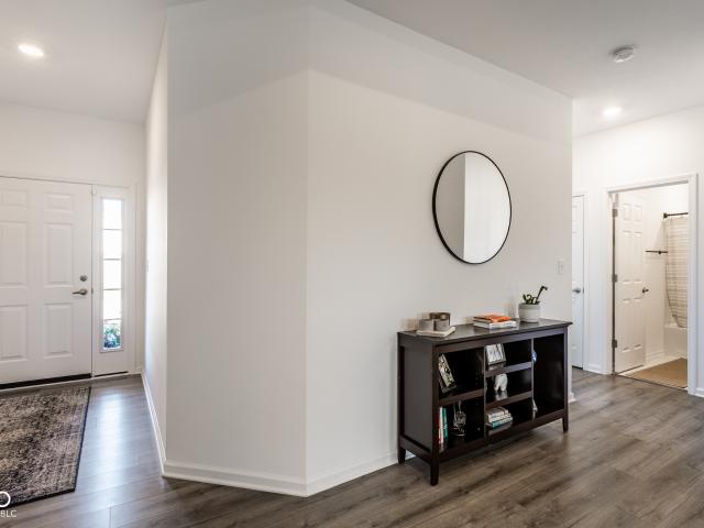 571 Coronado Place