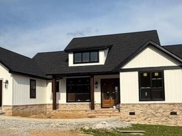 571 Bethlehem Rd, Rickman, TN 38580