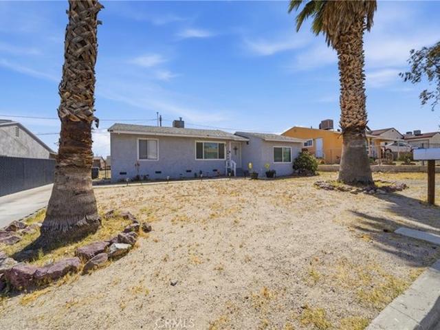 571 Lillian Dr, Barstow, CA 92311