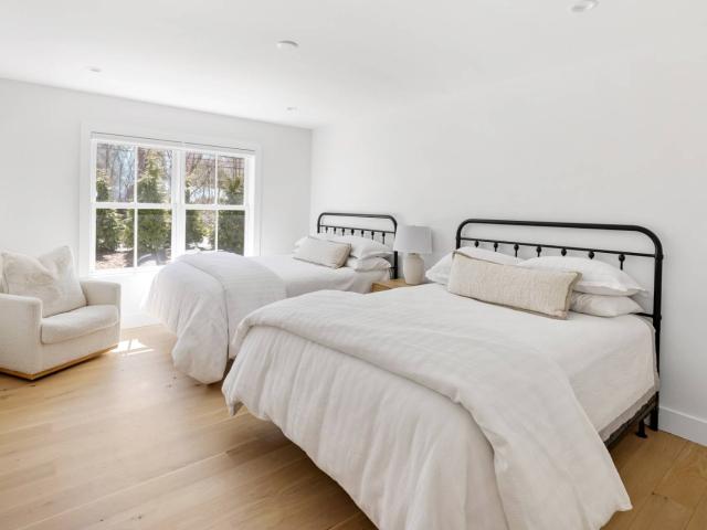 571 Montauk Hwy, Amagansett, NY 11930 | MLS #931244