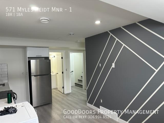 571 Myles Heidt Mnr, 1 bed, 1 full bath