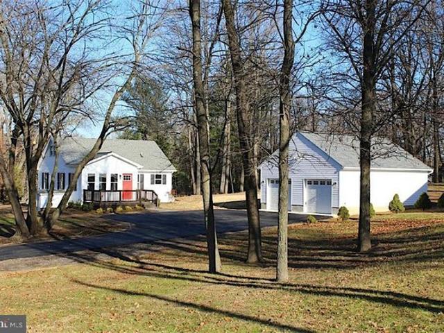 571 Saint Marys Ave, Gambrills, MD 21054