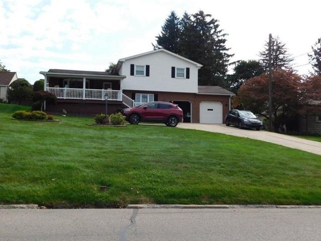 571 Seventh St, Sharpsville, PA 16150