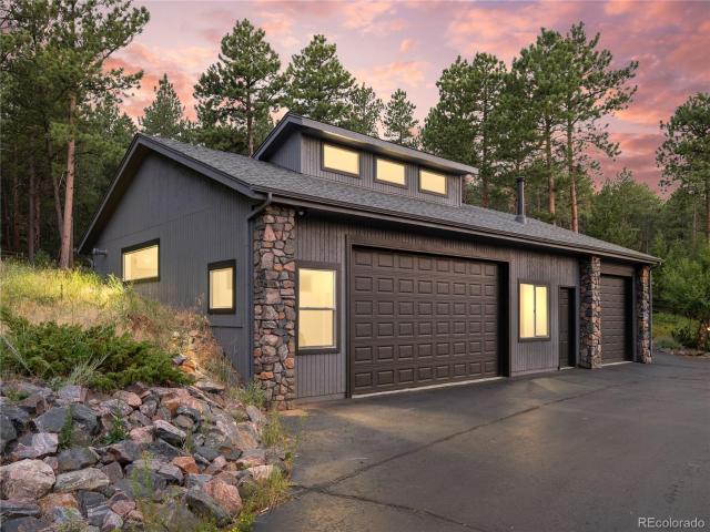 571 Sundown Lane