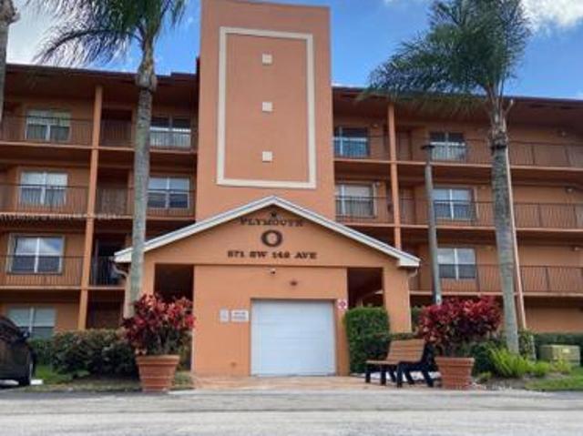 571 SW 142nd Ave #311O, Pembroke Pines, FL 33027