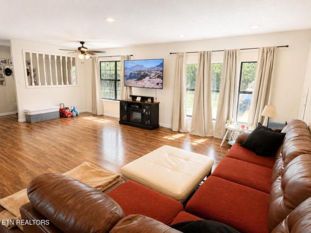 571 Patterson Rd