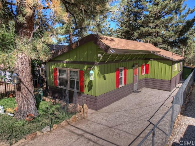 571 Pine Lane