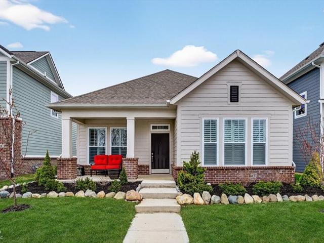 571 Washington St, Fortville, IN 46040