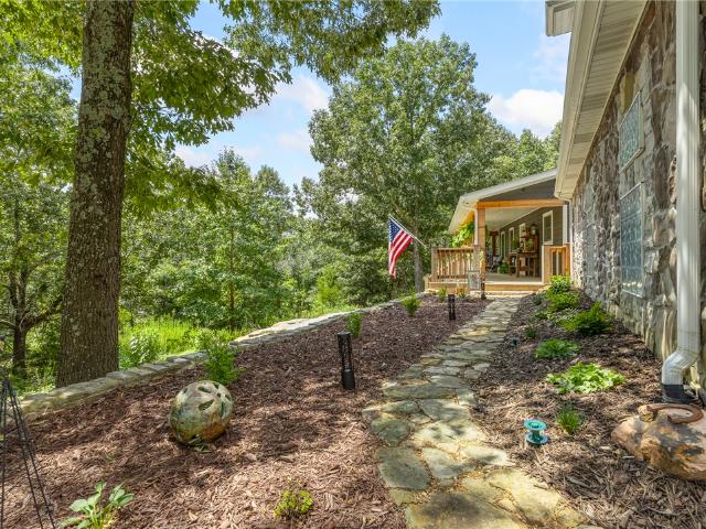 571 Wildrose Drive