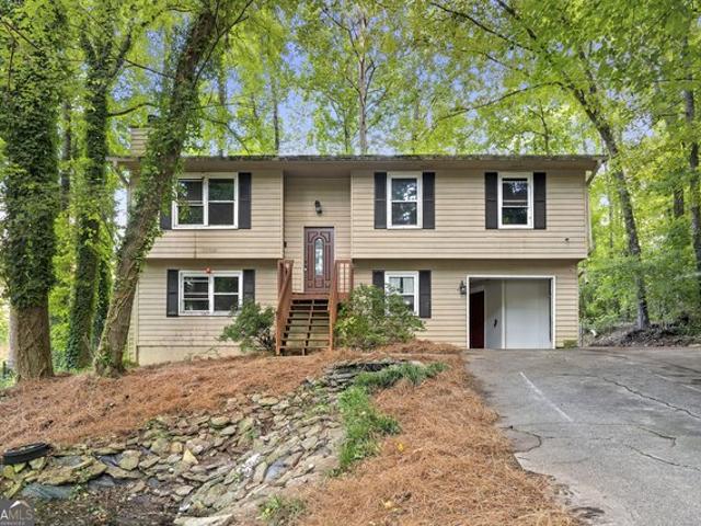 571 Tate Creek Ct NW, Acworth, GA 30102