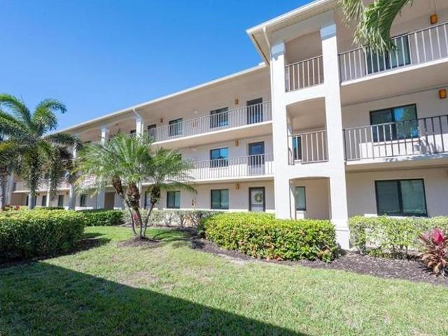 5724 Deauville Cir #H206, Naples, FL 34112