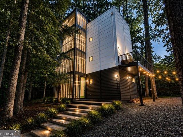 5724 Kayron Dr, Atlanta, GA 30328