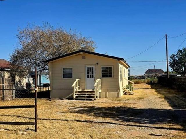 5725 N Turner, Odessa, TX 79763